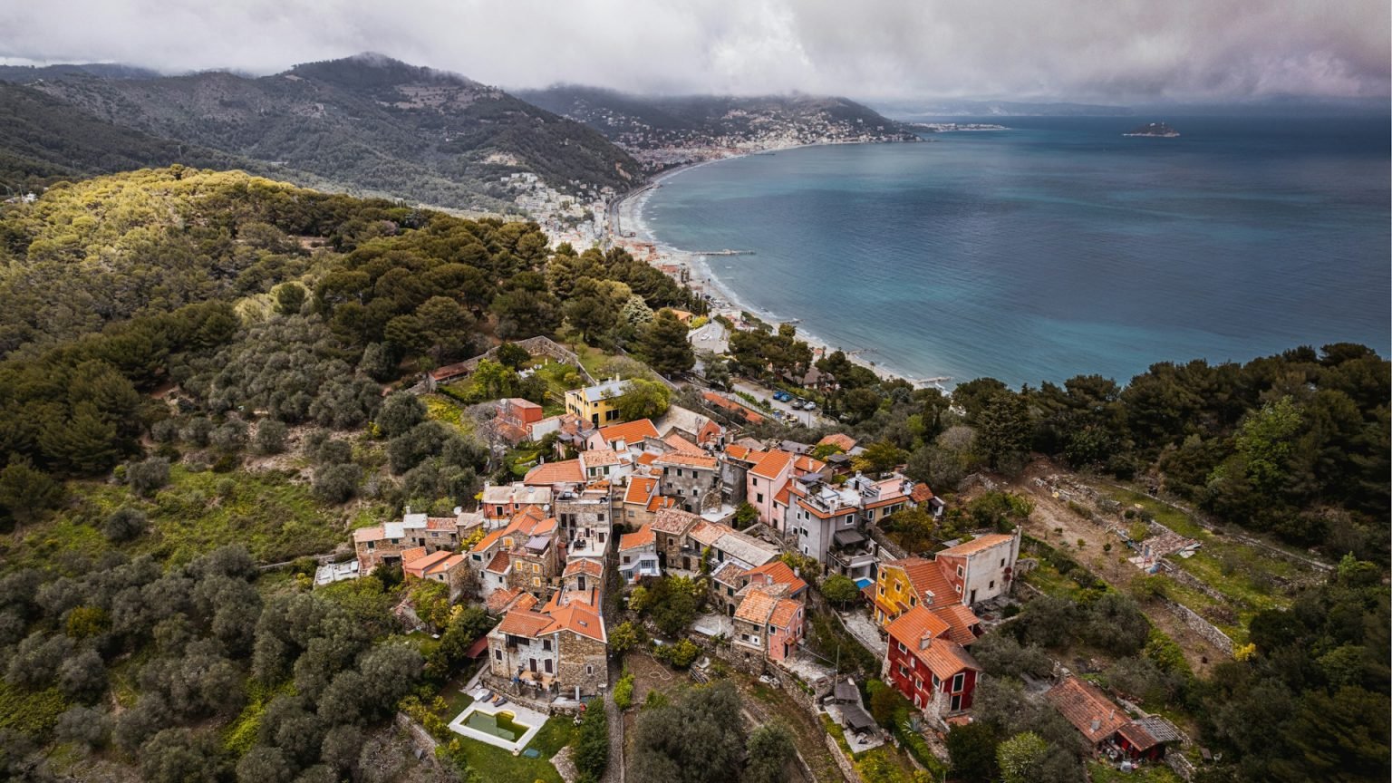 10 Hidden Travel Destinations You Must Visit in 2025 | Porta da Estrela