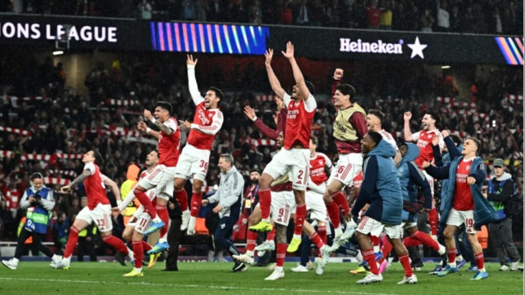 L’Arsenal vince la Premier League 2025/2026, Bung Harp filma chi prende ...