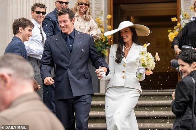 LAURA CRAIK: L’elegante due pezzi da sposa di Dua Lipa è stato ispirato ...